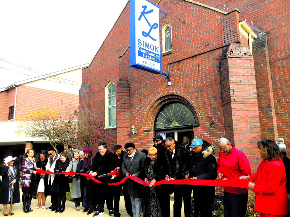 Leaders hail opening of South Side community center honoring New Bethel ...